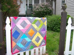 Free Diamond Quilt Pattern & Tutorial - Craftbuds