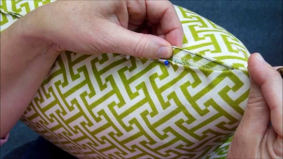 Link Up Your Work! Pleated Boxes Pillow Sew Along - Craftbuds