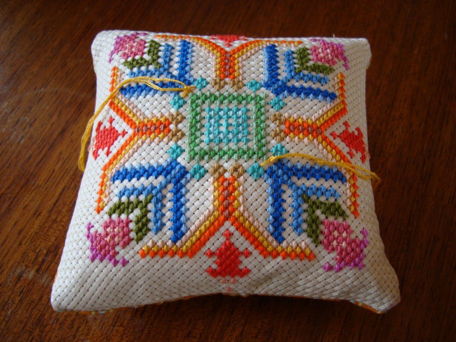 Anna Maria's Needleworks Notebook + Giveaway! - Craftbuds