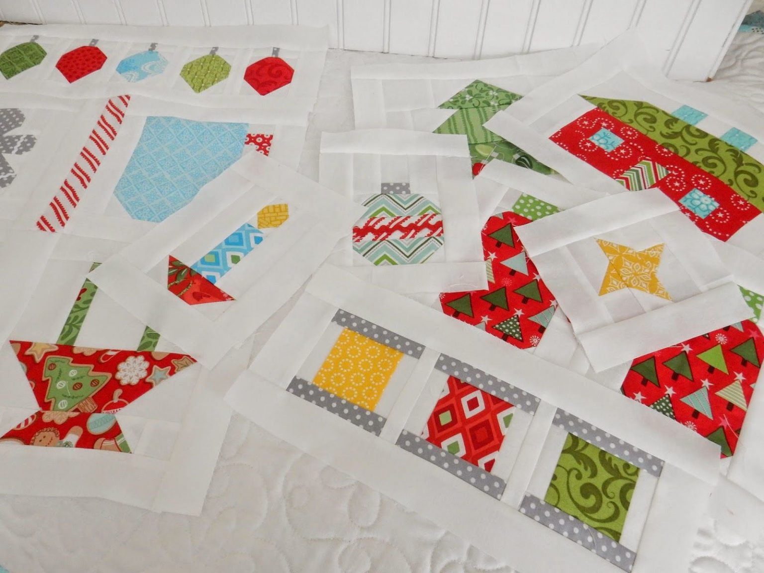 Marni's Table Runner: Mosaic Tiles Quilt Along - Craftbuds