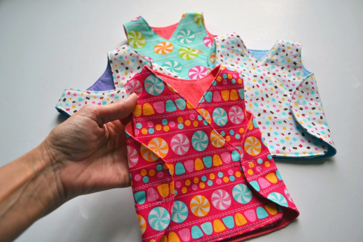 NICU Holiday Smocks: Charity Sew Along - Craftbuds