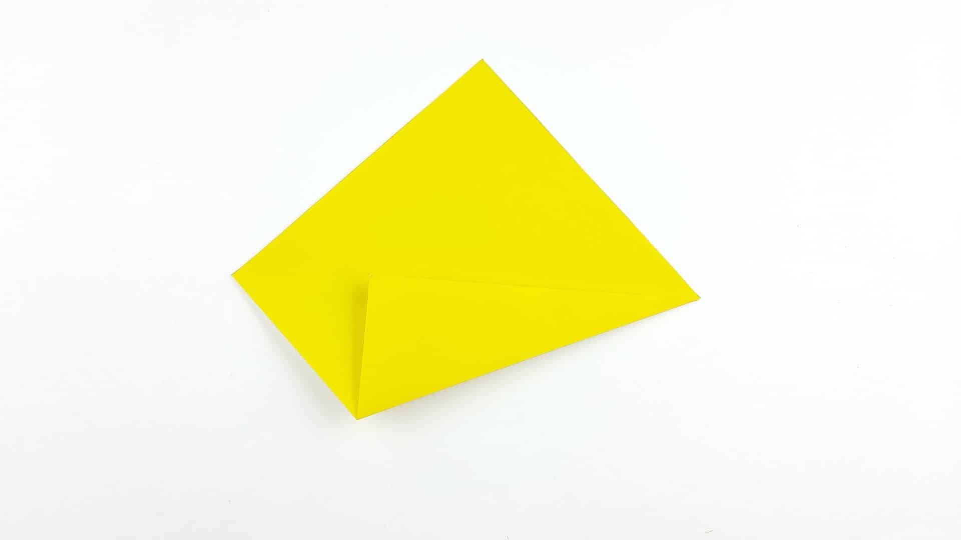 How to Make a Kite Out of Paper? Step by Step Video Tutorial - Craftbuds