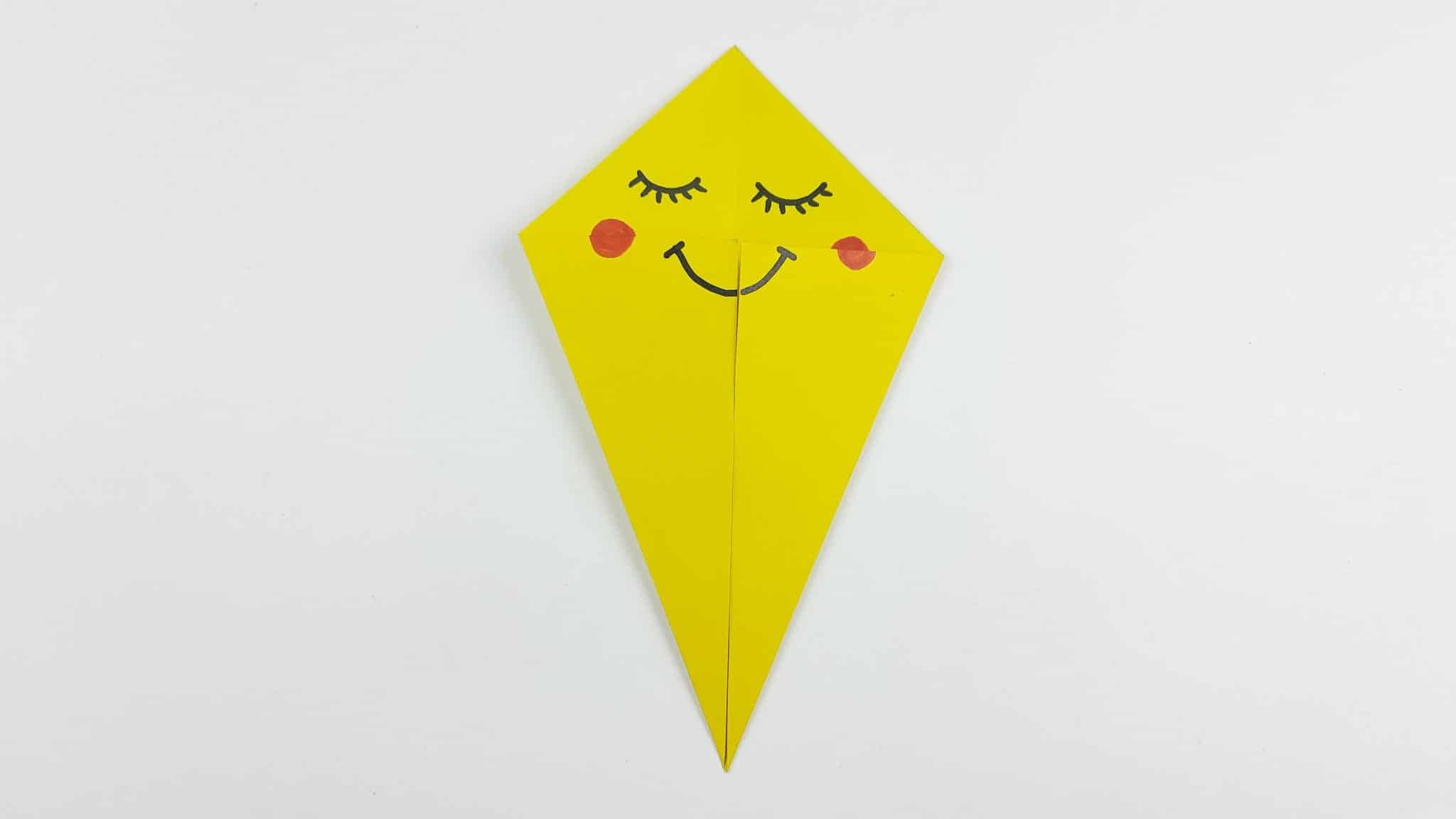 How to Make a Kite Out of Paper? Step by Step Video Tutorial - Craftbuds