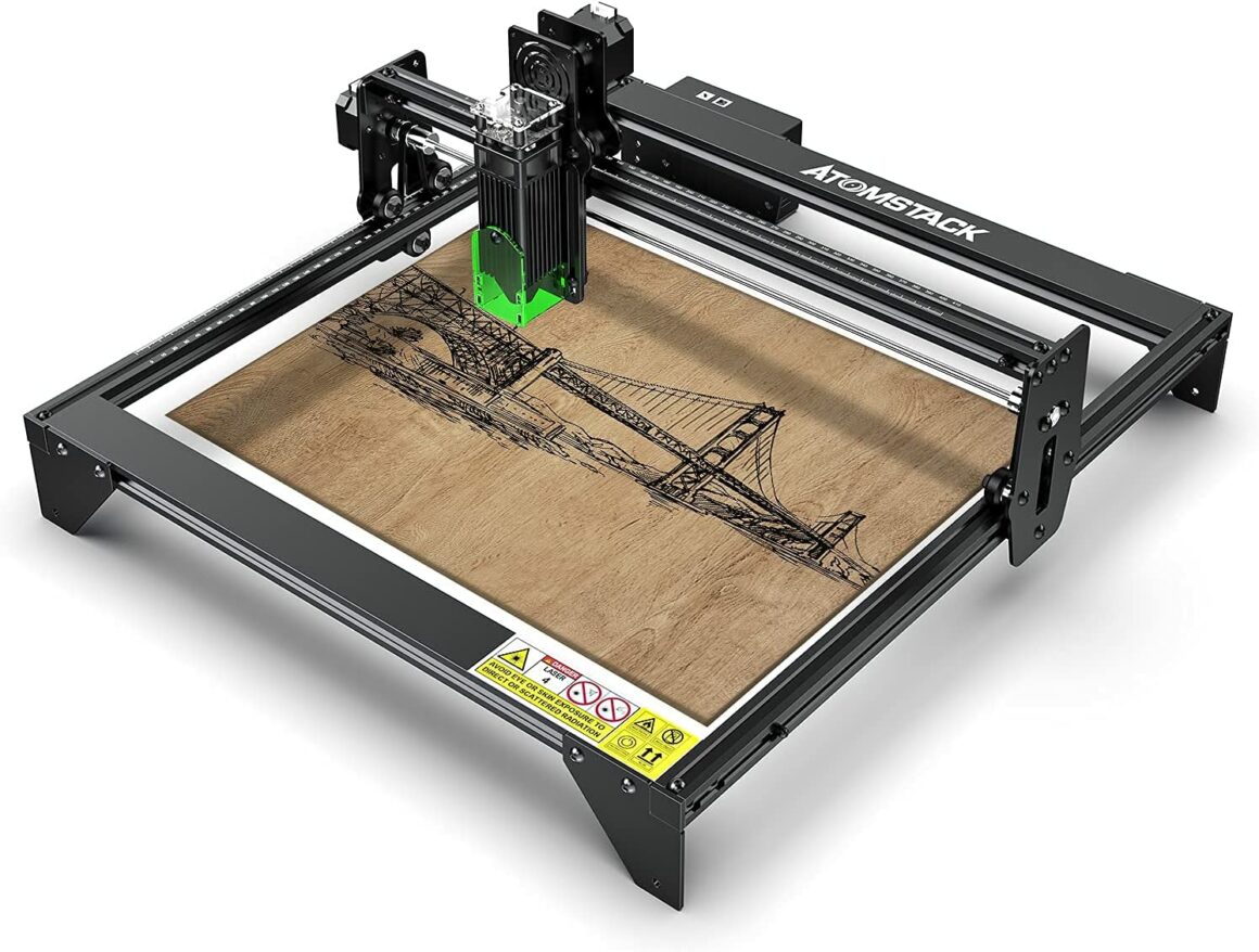 8 Best Laser Engraving Machines For Wood in 2023 - Craftbuds