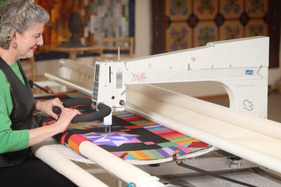 Best Longarm Quilting Machine in 2023: Top 6 Picks - Craftbuds