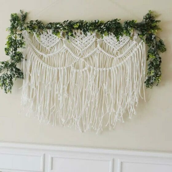 25 Free Macrame Wall Hanging Patterns & Tutorials