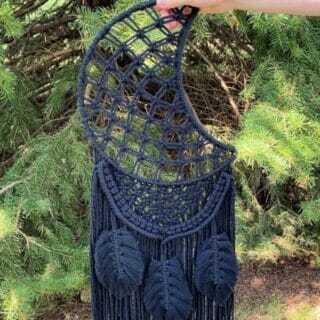 25 Free Macrame Wall Hanging Patterns & Tutorials