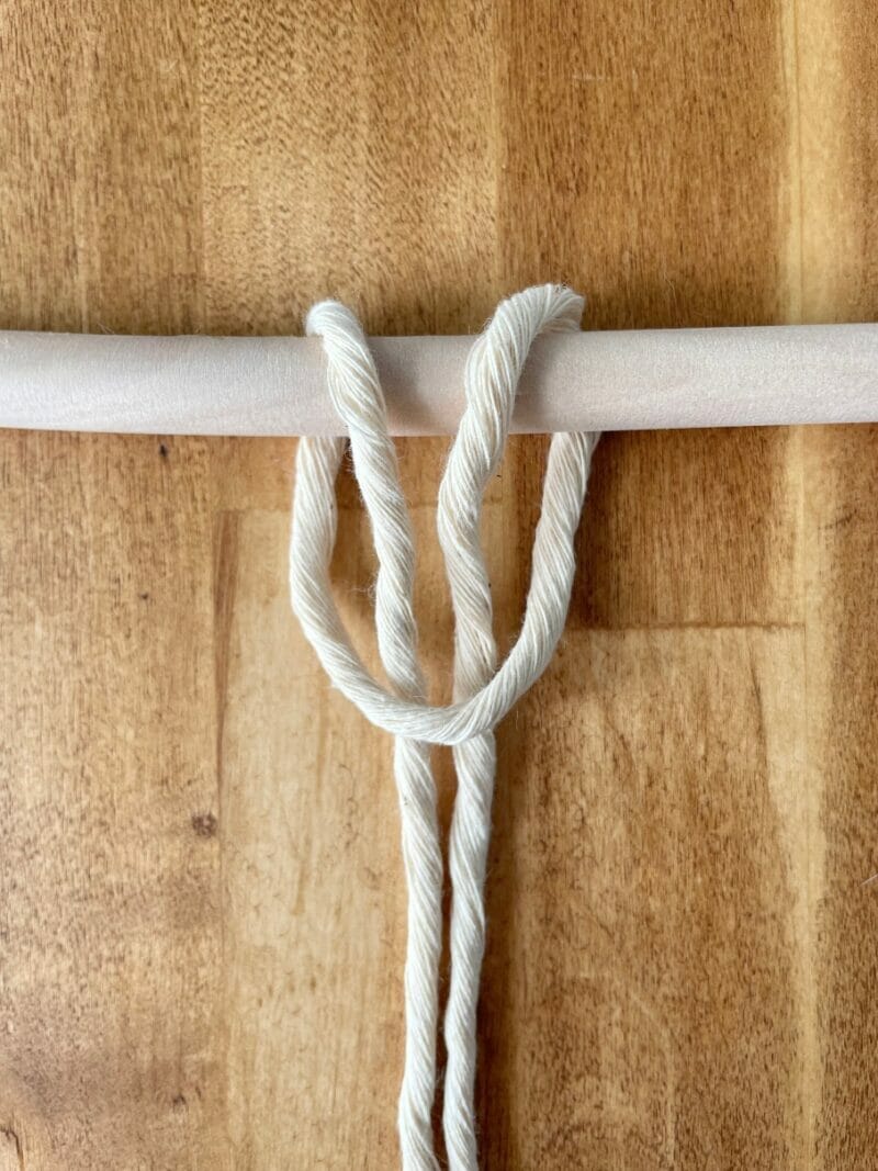 How to Macrame - Beginner's Guide to Stunning Knot Creations