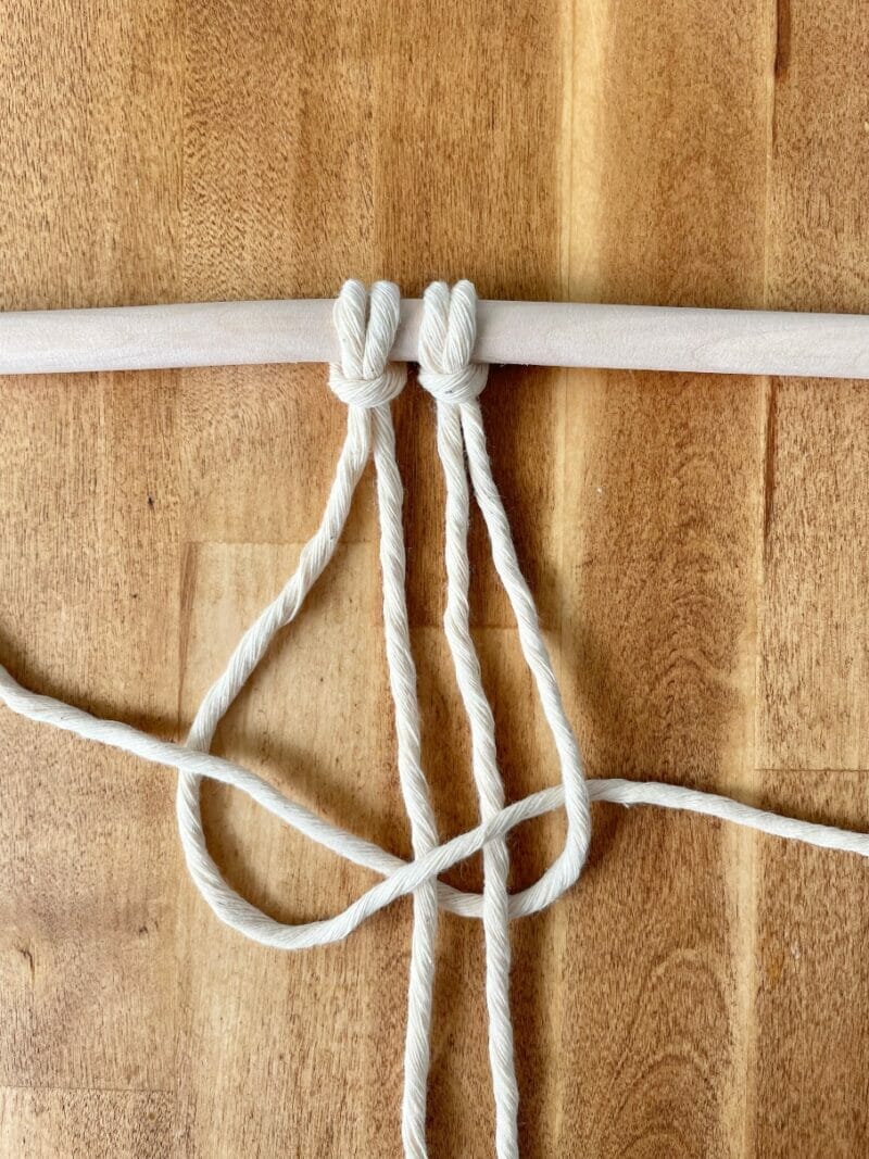 How to Macrame - Beginner's Guide to Stunning Knot Creations