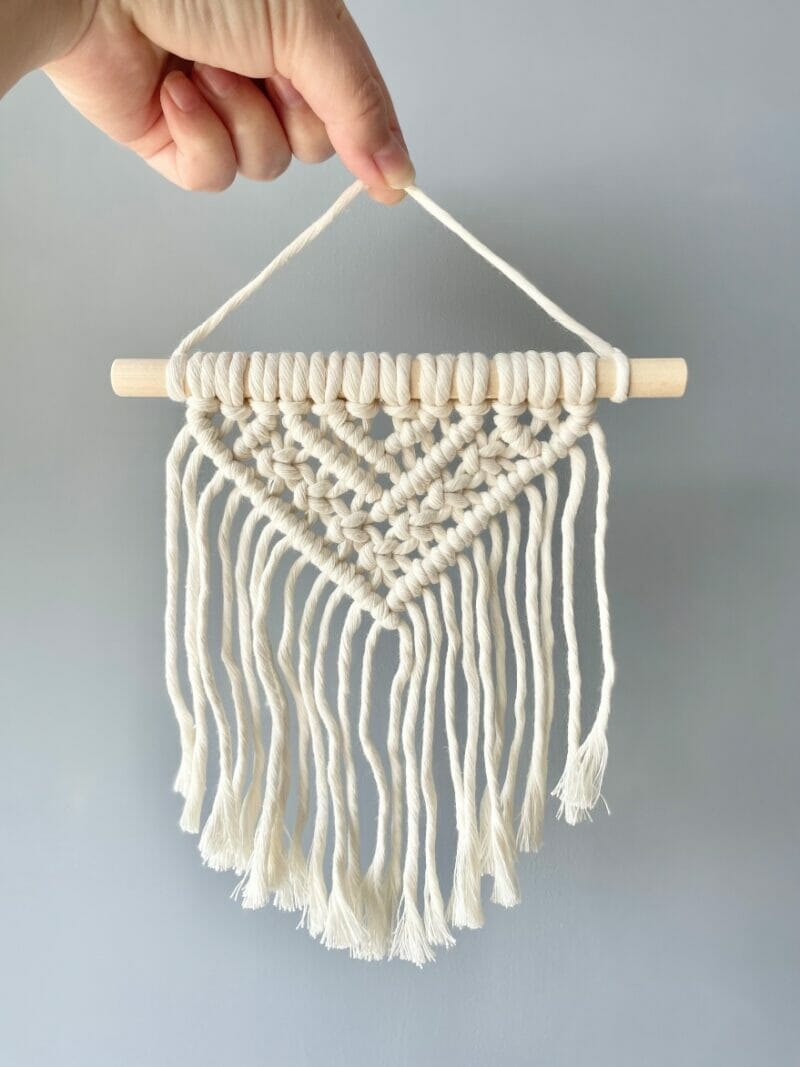 How to Macrame - Beginner's Guide to Stunning Knot Creations