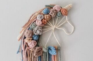 25 Free Macrame Wall Hanging Patterns & Tutorials