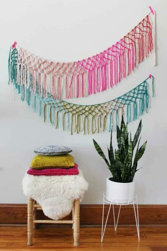 25 Free Macrame Wall Hanging Patterns & Tutorials