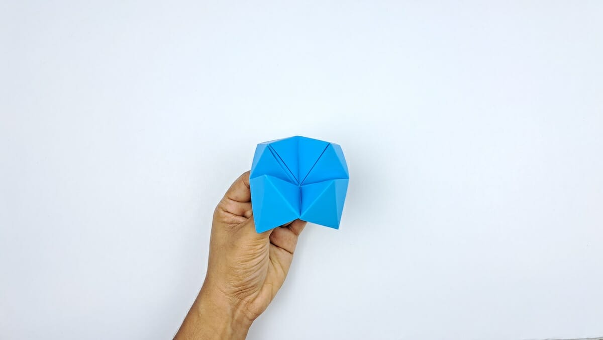How To Make An Origami Fortune Teller - Video Tutorial