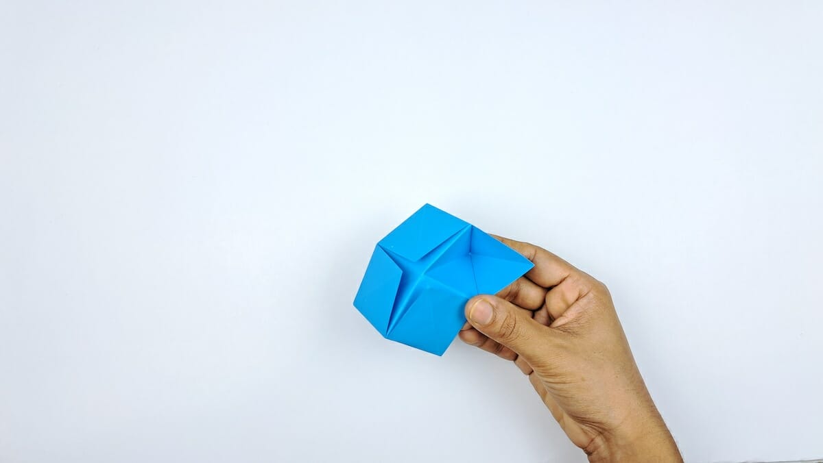 How To Make An Origami Fortune Teller - Video Tutorial