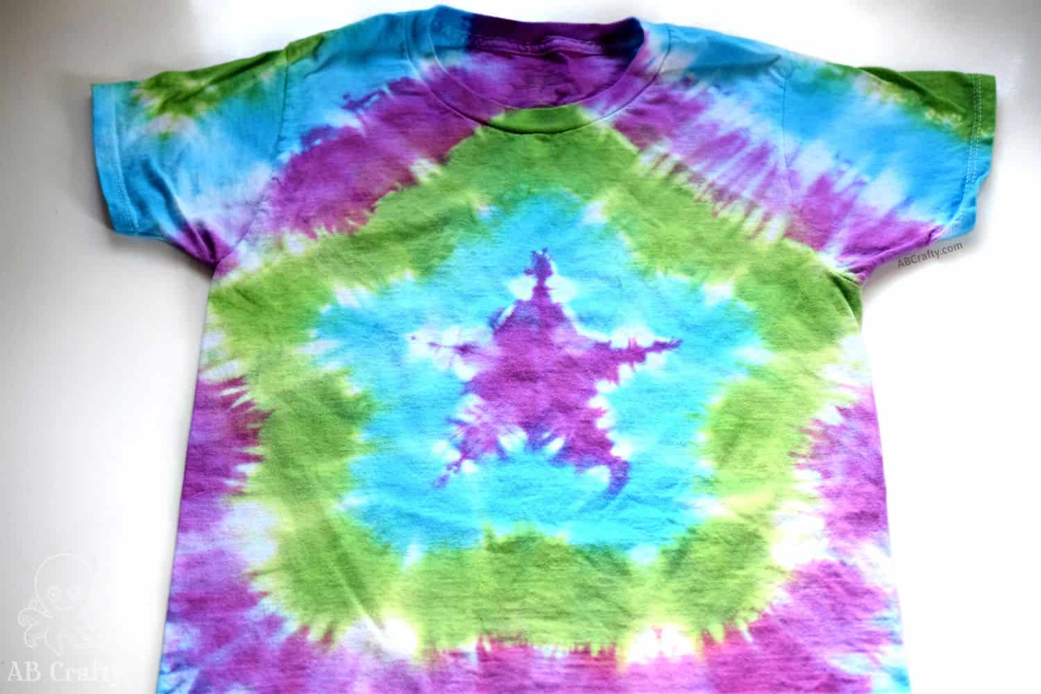 21 Tie Dye Patterns From Classic Swirls to Modern Twists