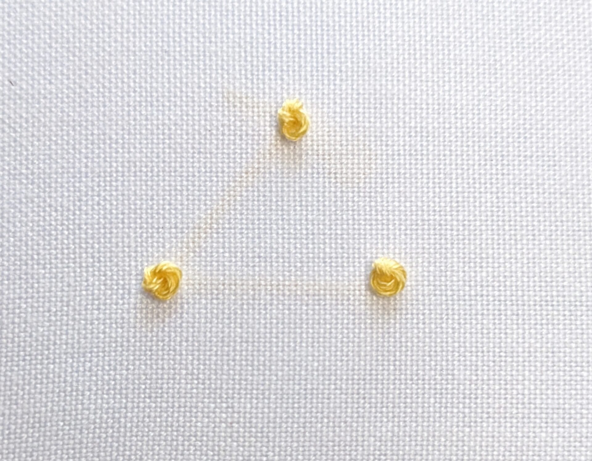 How to Do a French Knot Video: Tutorial With Variations