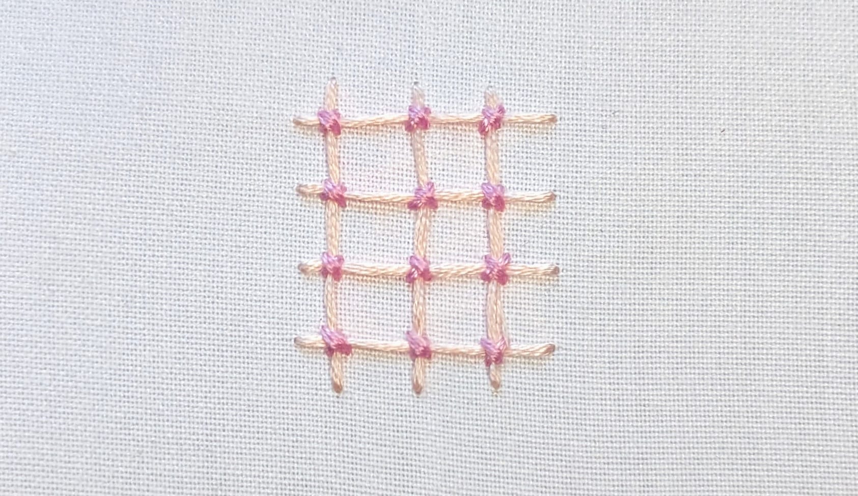 Split Stitch Embroidery & Variations: A Detailed Video Guide
